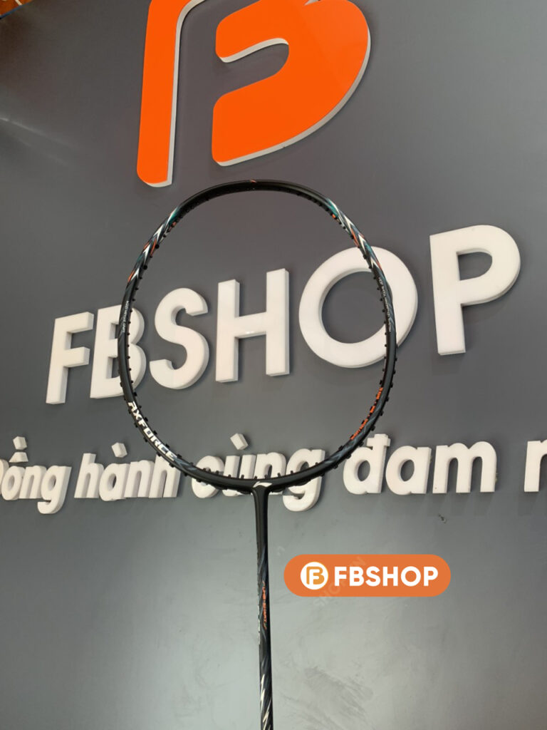 Vợt cầu lông Lining Axforce 70 | Sói bạc dũng mãnh