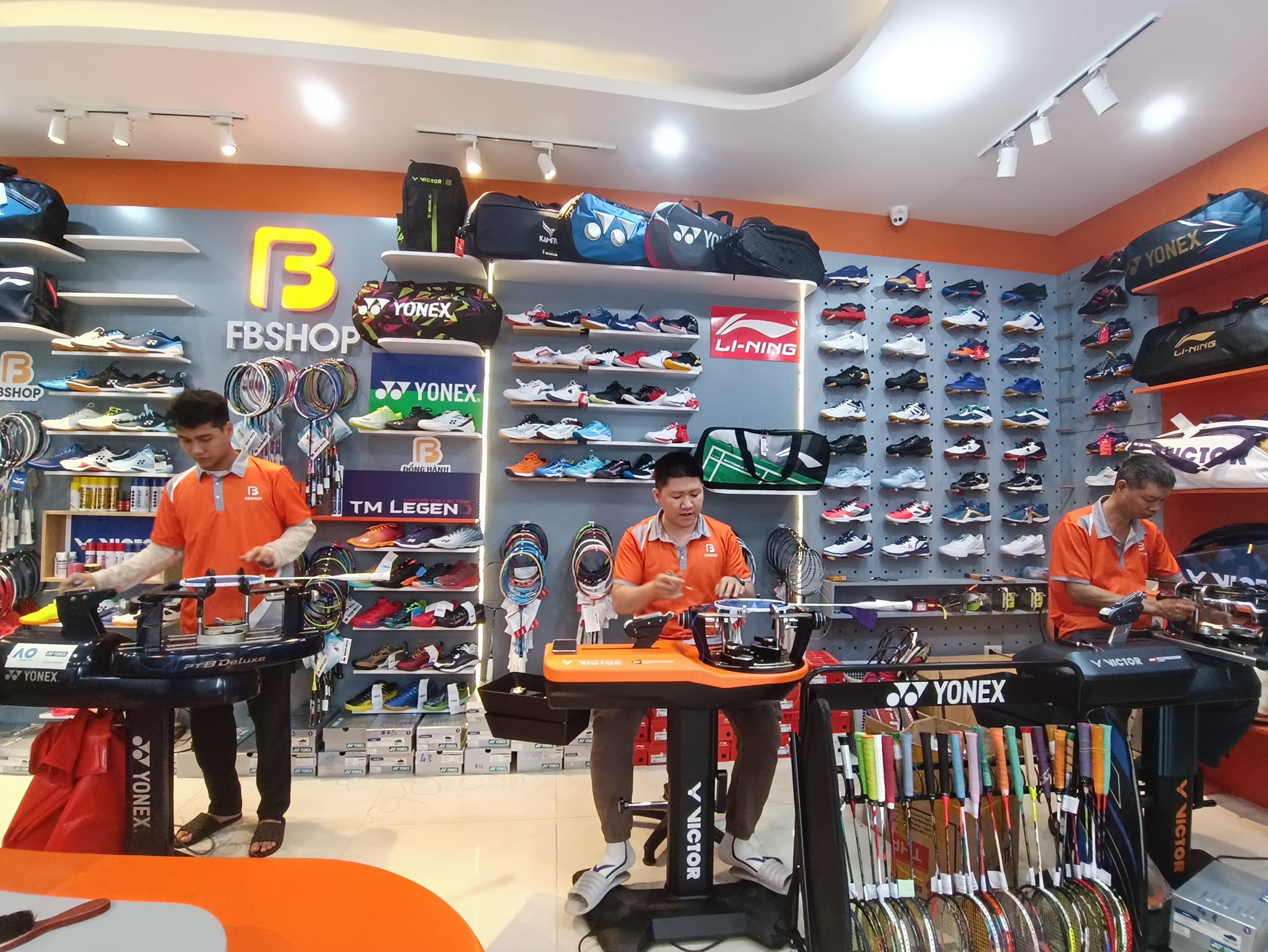 Cửa Hàng - FBSHOP